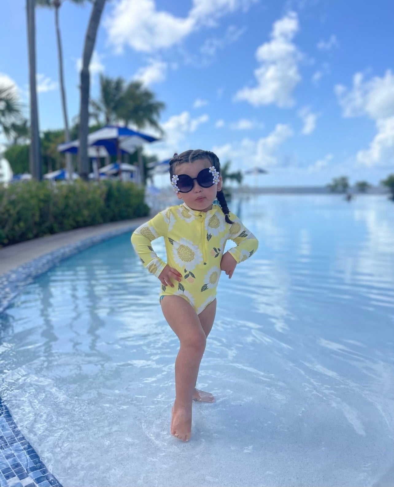 Resort Looks – Mila’s Sunny World
